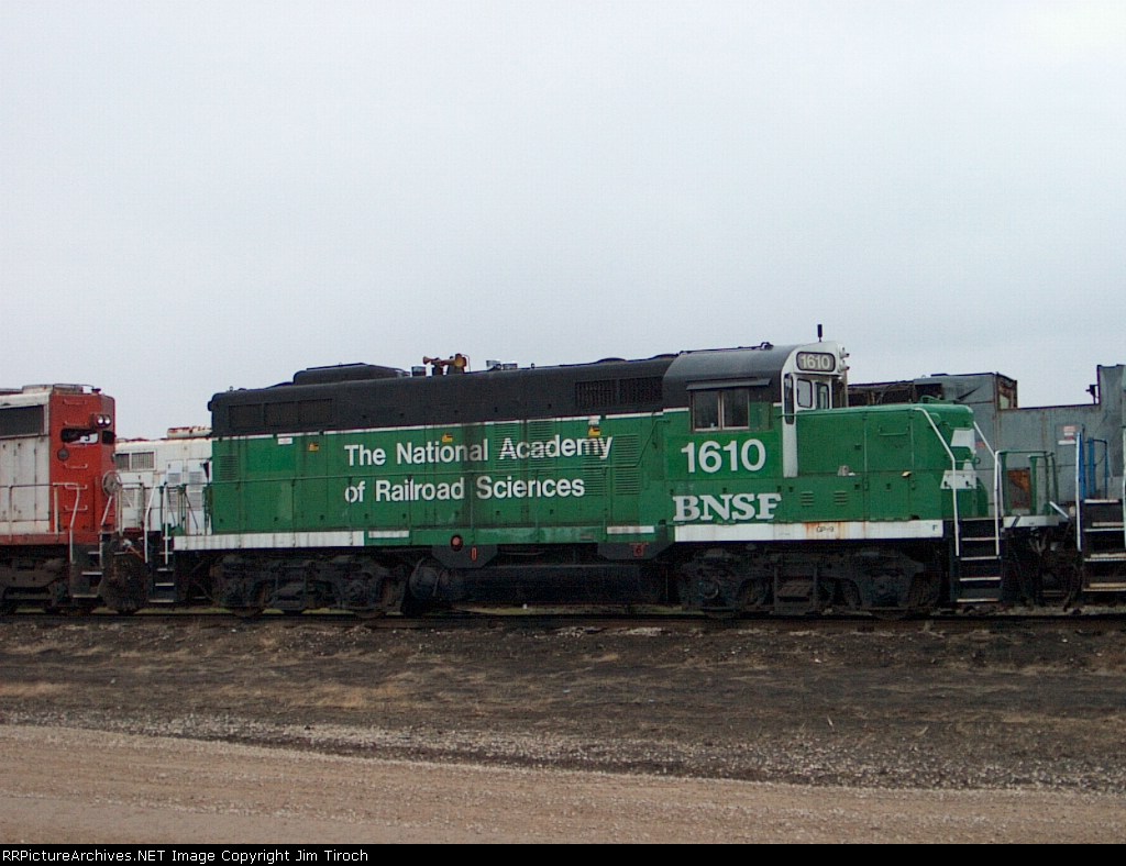 BNSF 1610